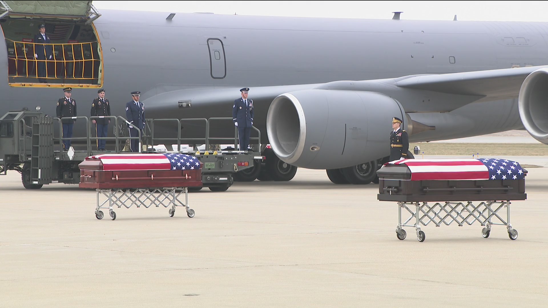 Fallen Iowa National Guard soldiers return home on Christmas Eve