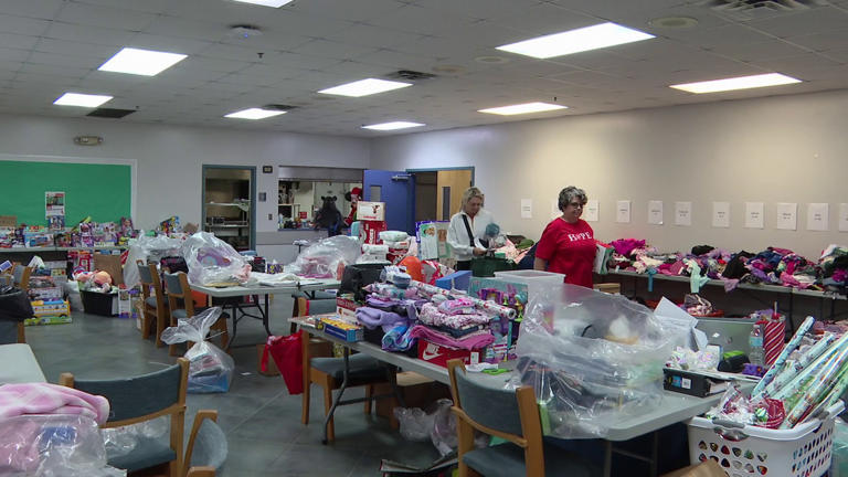 How Salvation Army volunteers sort donated Angel Tree gifts to make ...