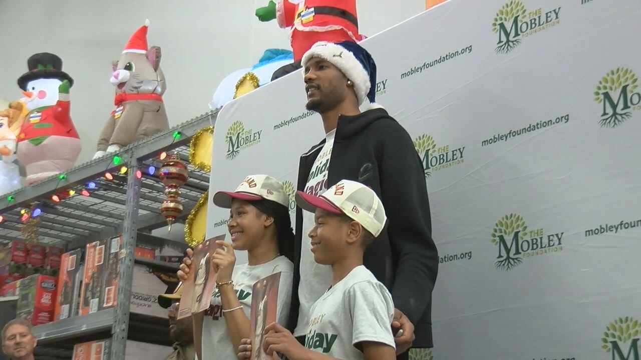 Cavs’ Evan Mobley brings joy to foster kids with 2nd annual 'Mobley ...