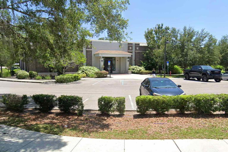 Bride claims wedding venue refuses to give deposit back after her ...