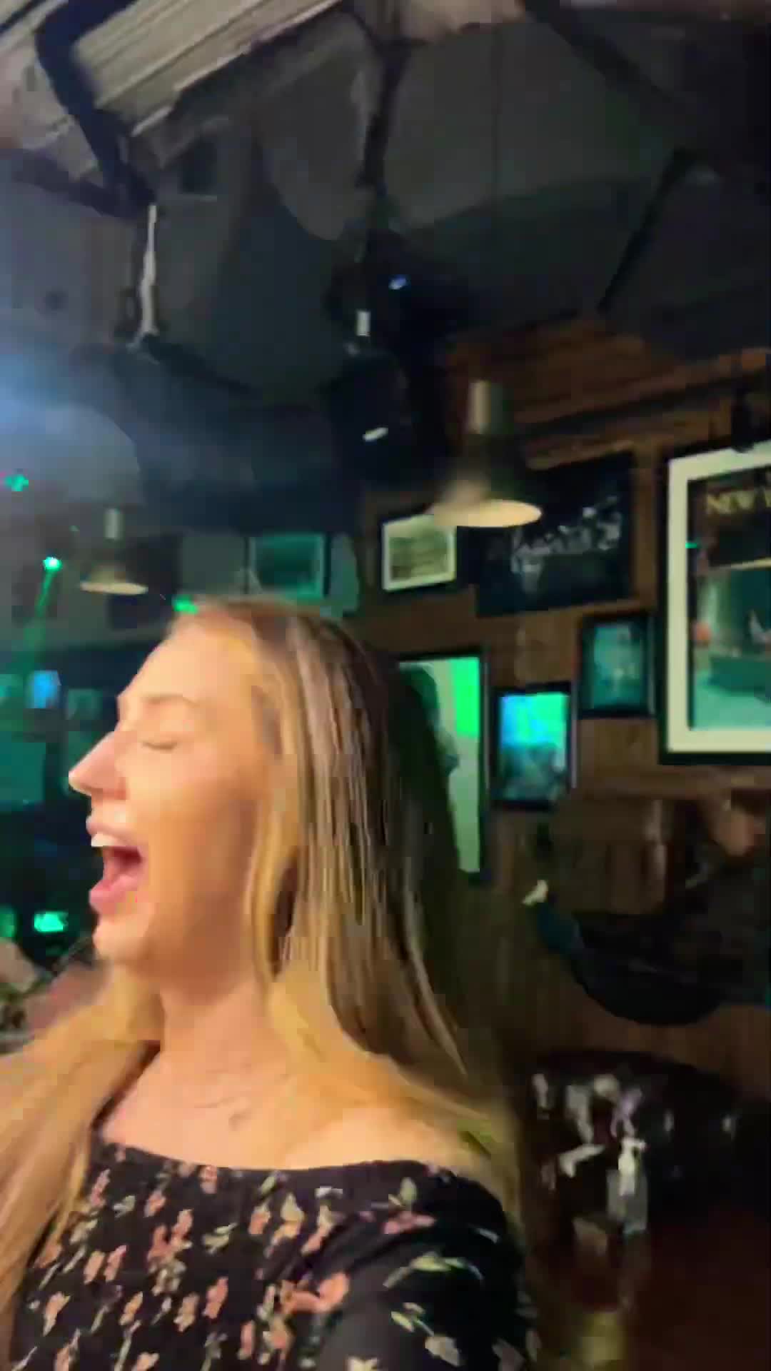 Dubai is kinda crazy! 🤪