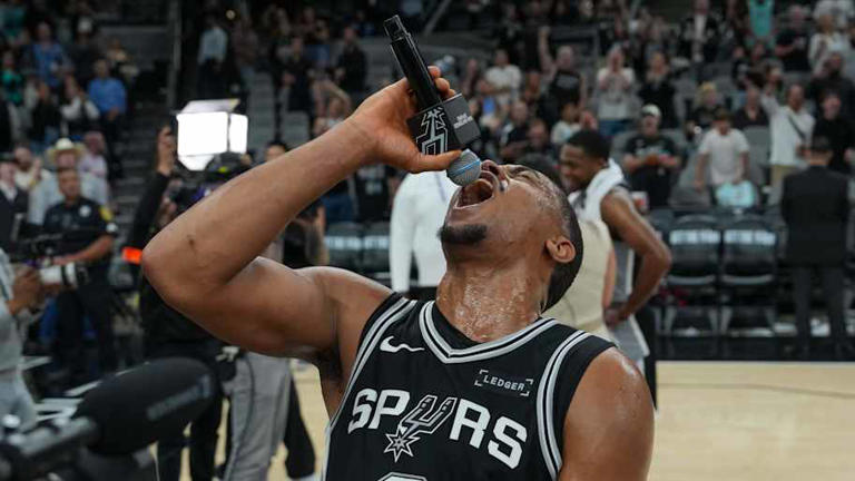 'That's my job': When Spurs need energy, Keldon Johnson is full of it