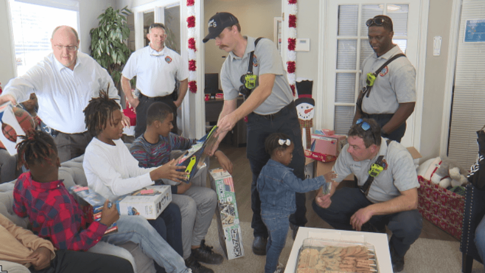 Fire survivors receive Christmas surprise from Columbia Fire Department ...