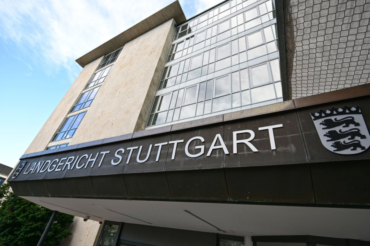 Nach Messerangriff auf Spielplatz bei Stuttgart: Mutter muss hinter Gitter!