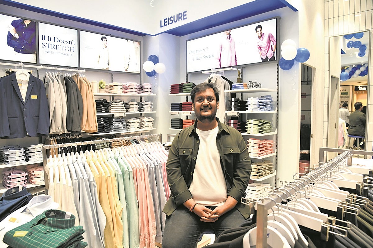 Neo Stretch redefines comfortable menswear fashion