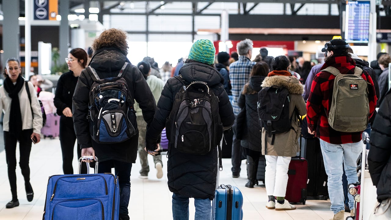 Airline passenger complaint backlog at 88,000 cases