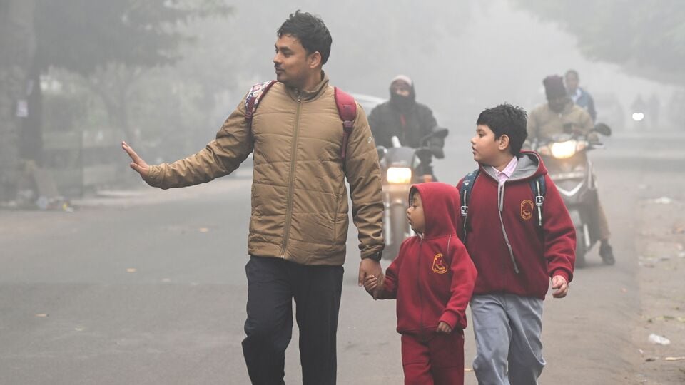 Delhi schools to return to physical classes after Christmas? Check DoE ...