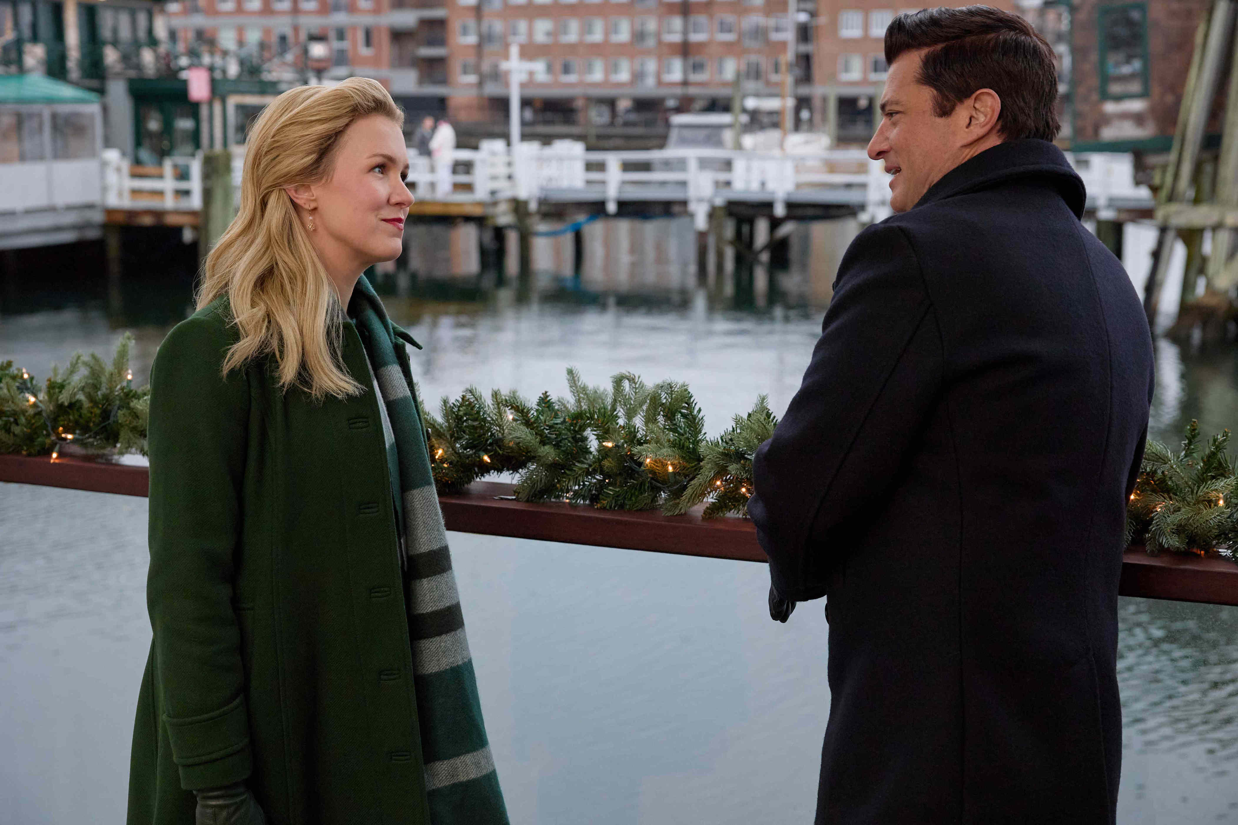 Southern Hallmark stars Ginna Claire Mason and Wes Brown team up for ...