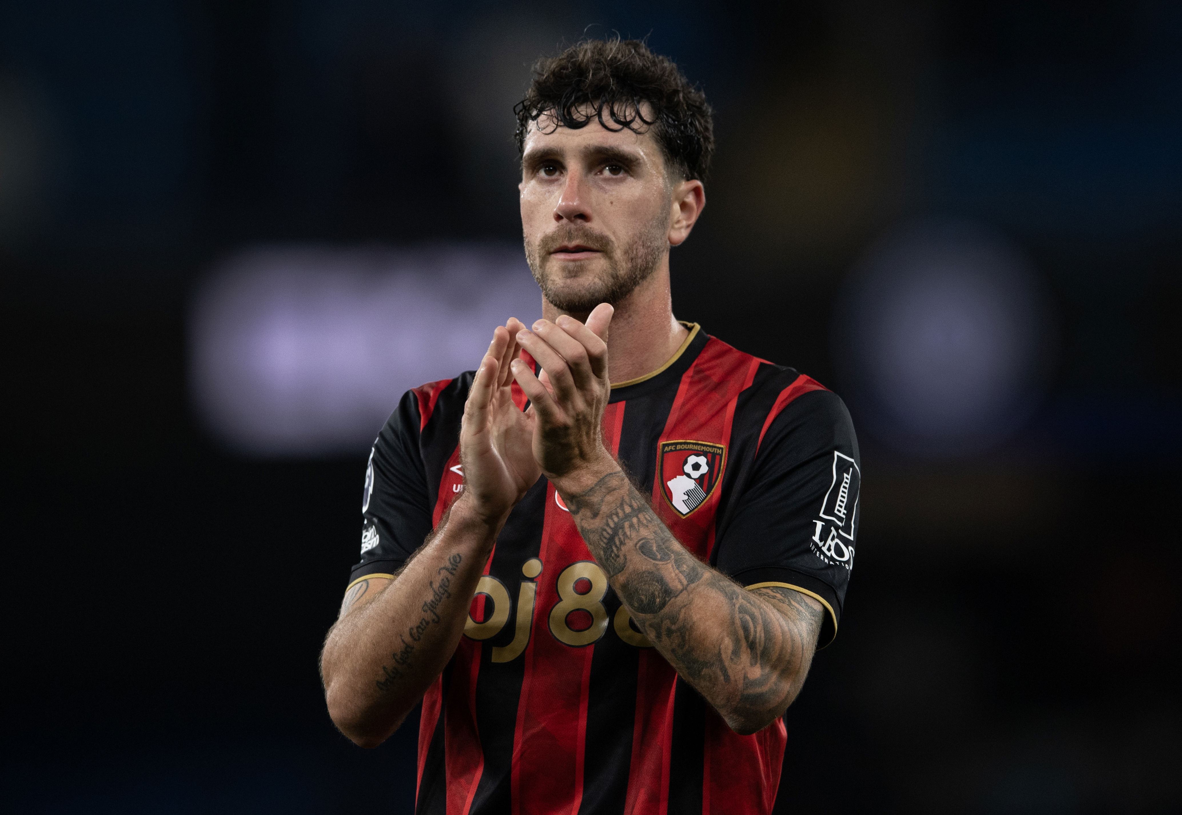 Which defender could Barcelona sign in the January transfer window?