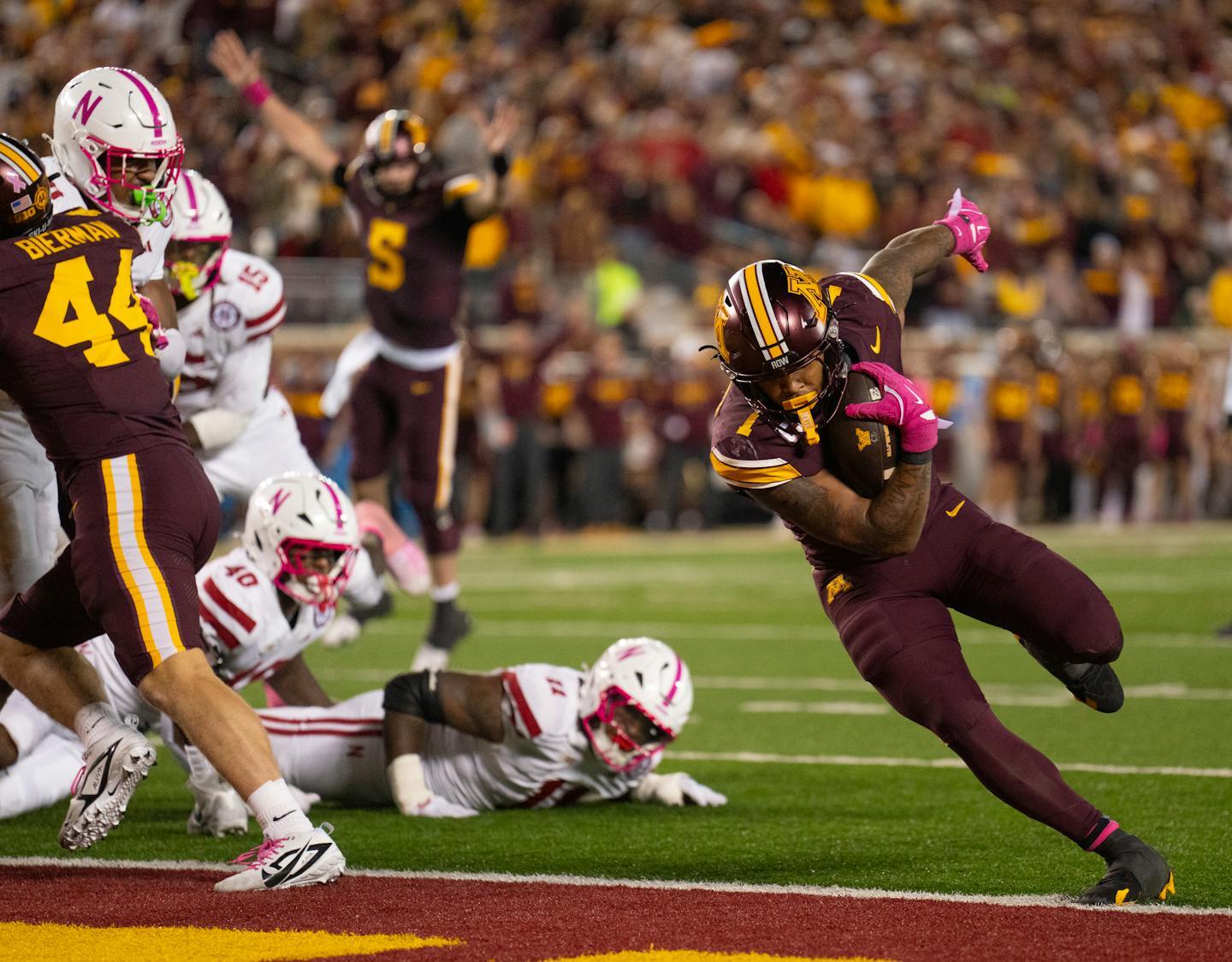 Gophers’ Darius Taylor, Anthony Smith to play in Rate Bowl against New ...