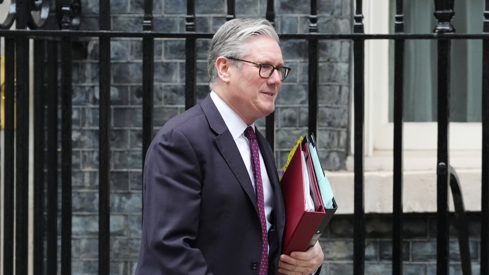 Keir Starmer promises cost of living relief during Christmas message to ...