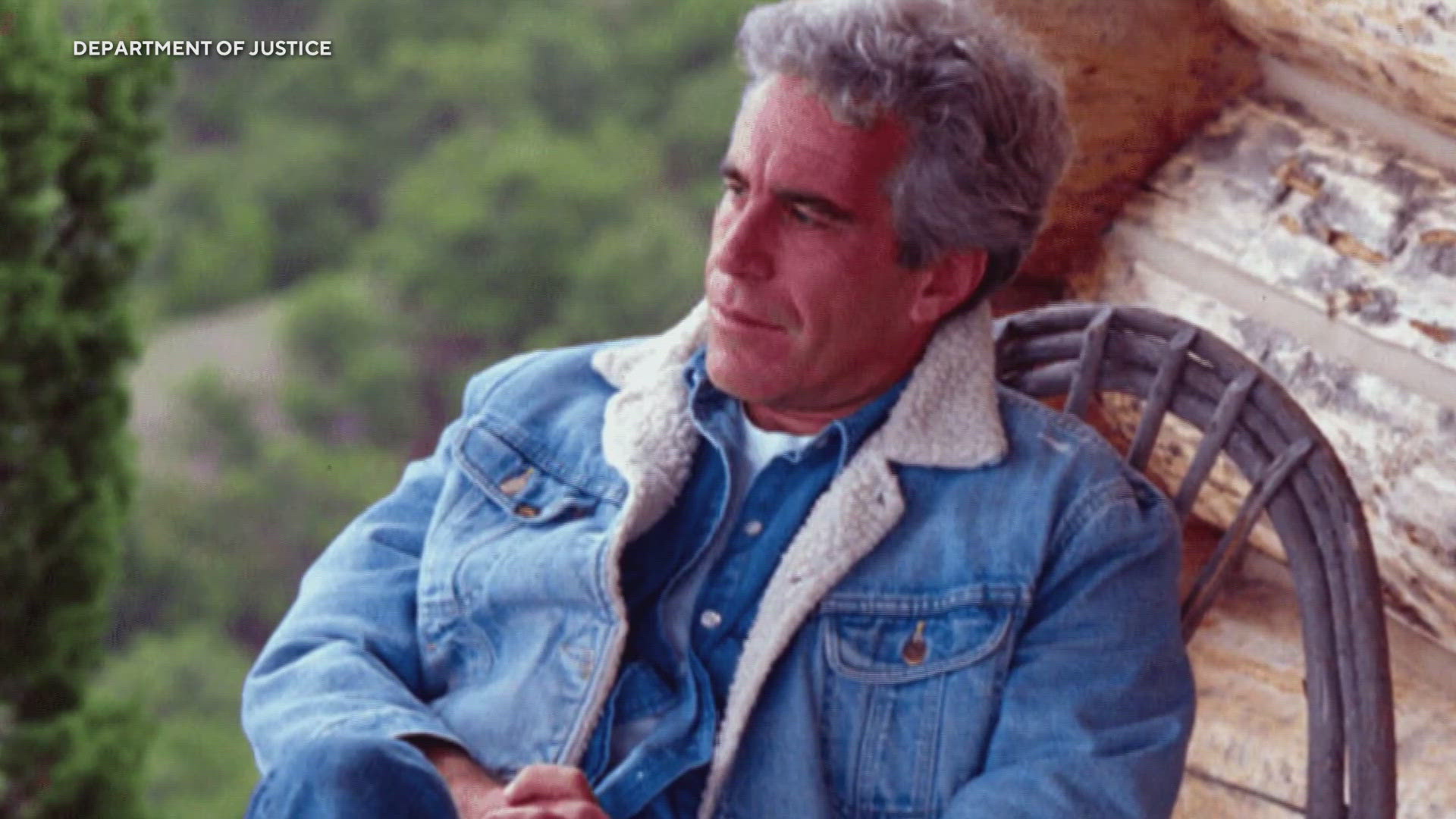 Democrats make plans to challenge DOJ on the release of Epstein files