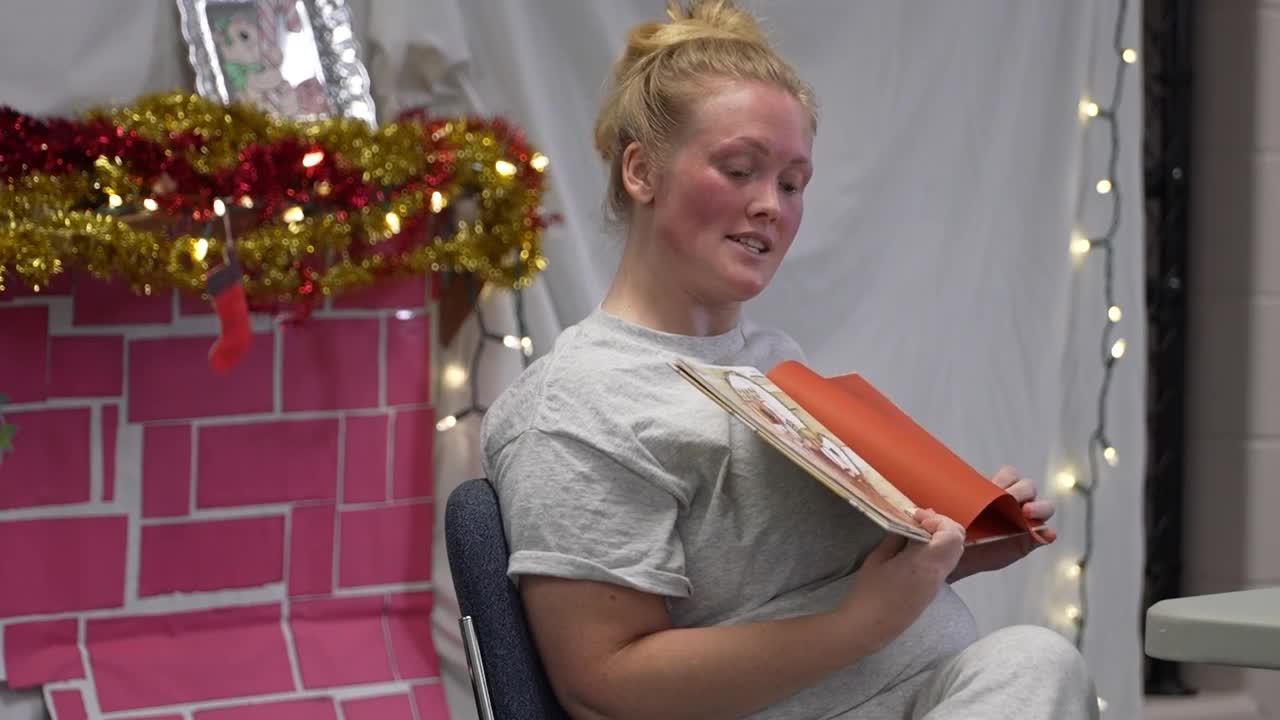 Incarcerated parents give the gift of recorded reading for the holidays