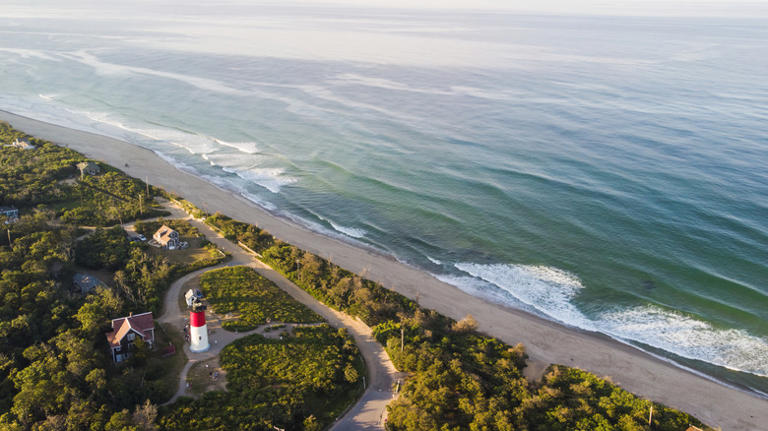 Massachusetts' 5 best stops sandwiched between Boston and Cape Cod