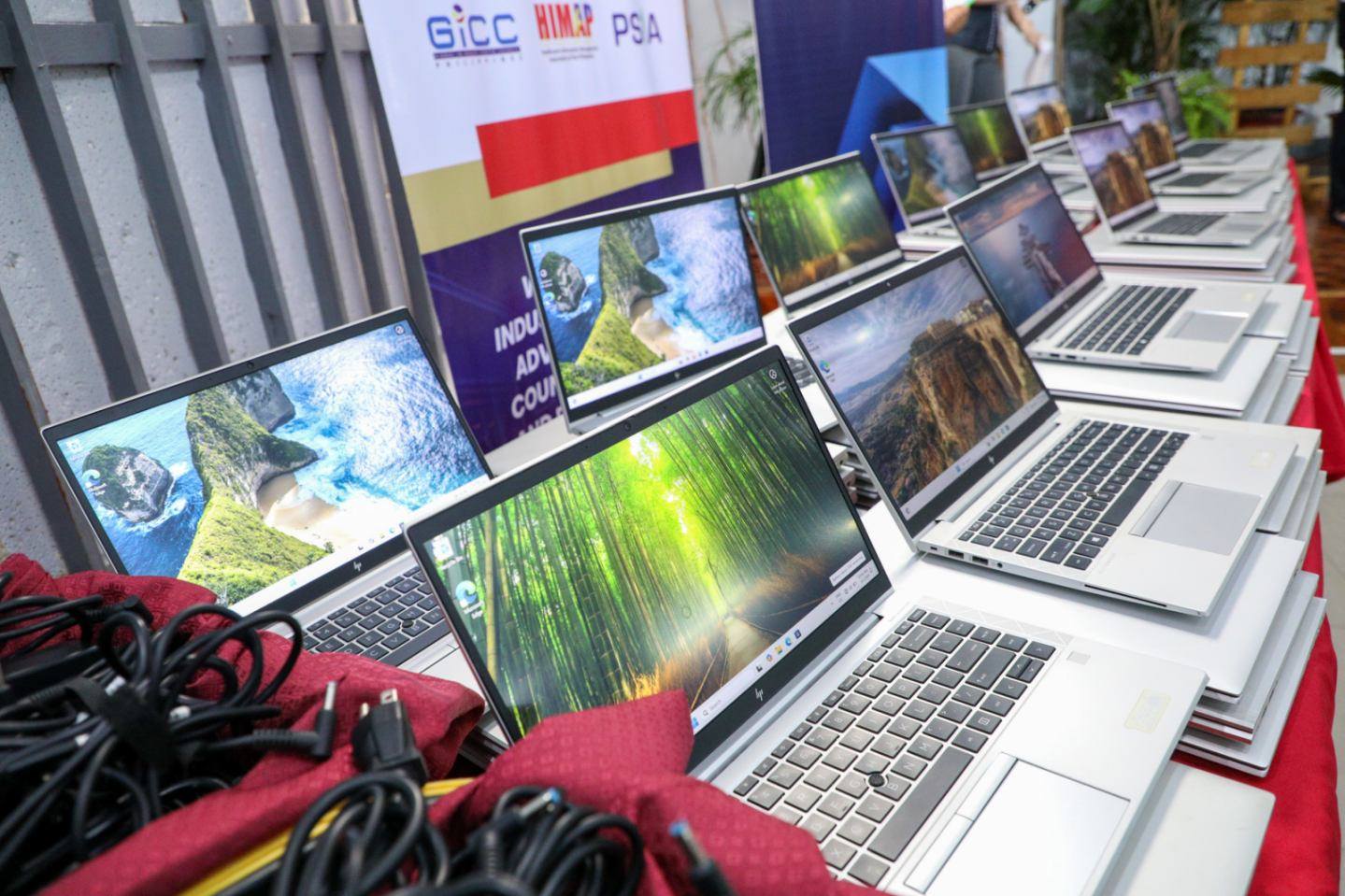 DepEd seeks private sector to help bridge digital gap faced by Pinoy ...
