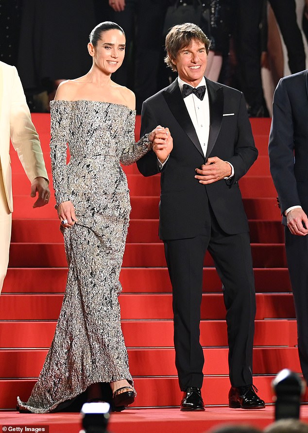 Truth about how tall Tom Cruise really is: How he measures up to his ...
