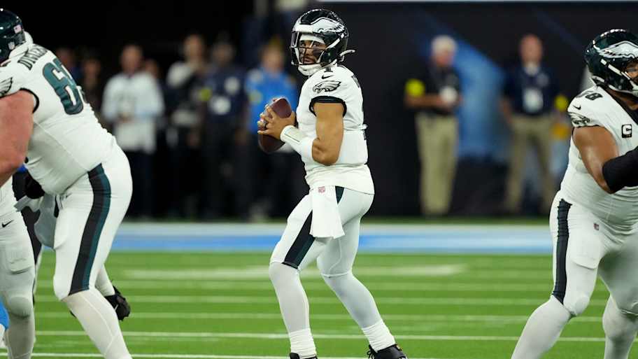 Eagles rumors hint at early QB pick in 2026 NFL draft