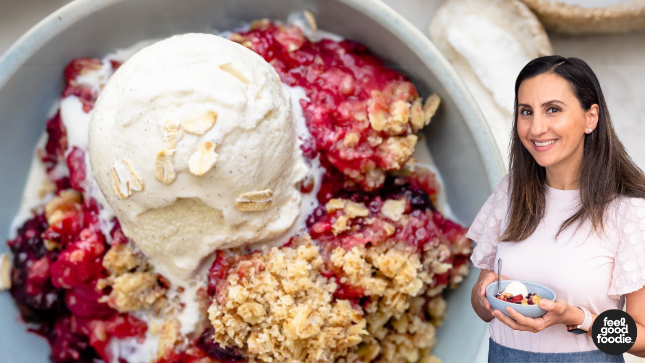 Easy mixed berry summer crisp