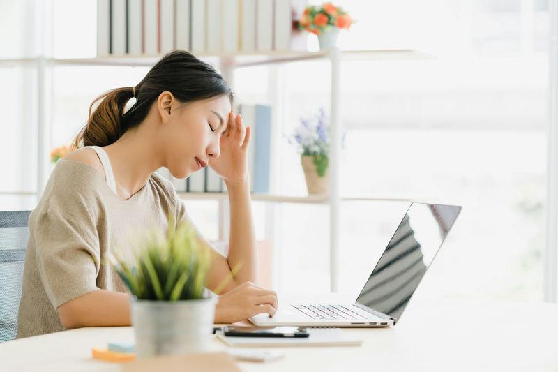 12 lifestyle mistakes that make life more stressful