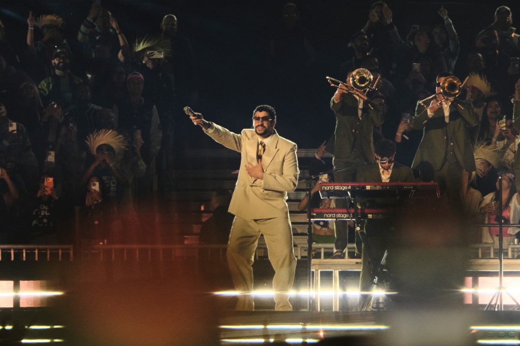 Bad Bunny and his Mexico City fans 'set the bar high' in first night of ...