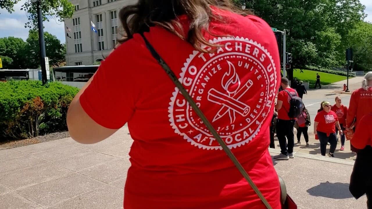 Op-ed: Your kids now belong to the Chicago Teachers Union