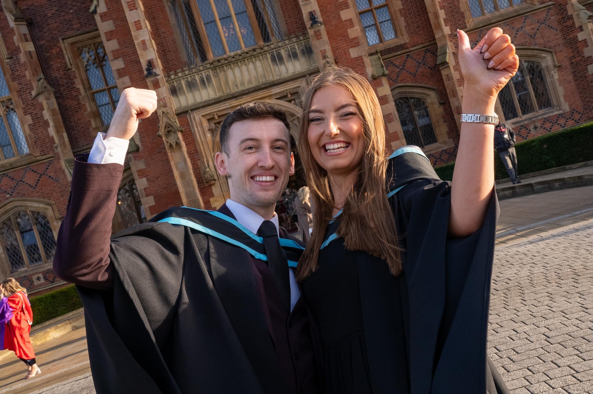 40 success-filled photos from Wednesday’s winter graduations at Queen’s ...