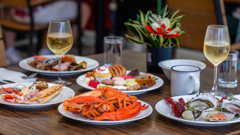 Why you might want to avoid this one type of crab when dining at ...
