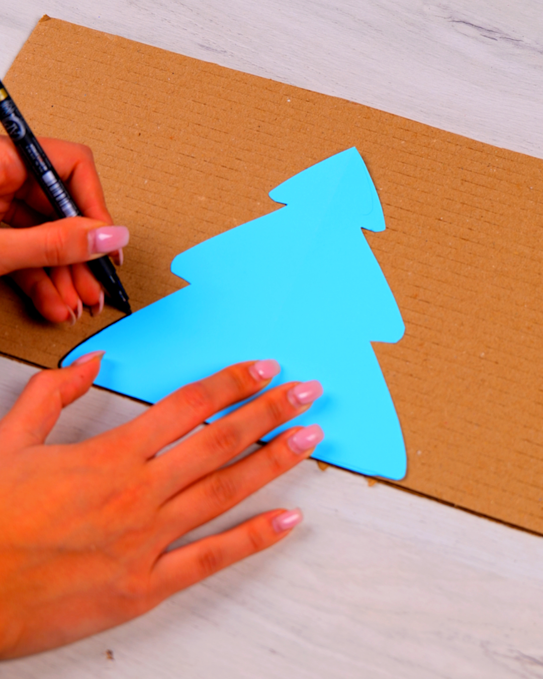 3D Christmas tree crafts from cardboard🎄