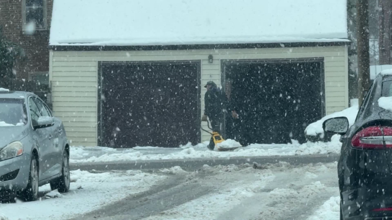 Lansing extends 'Code Blue' cold weather plan