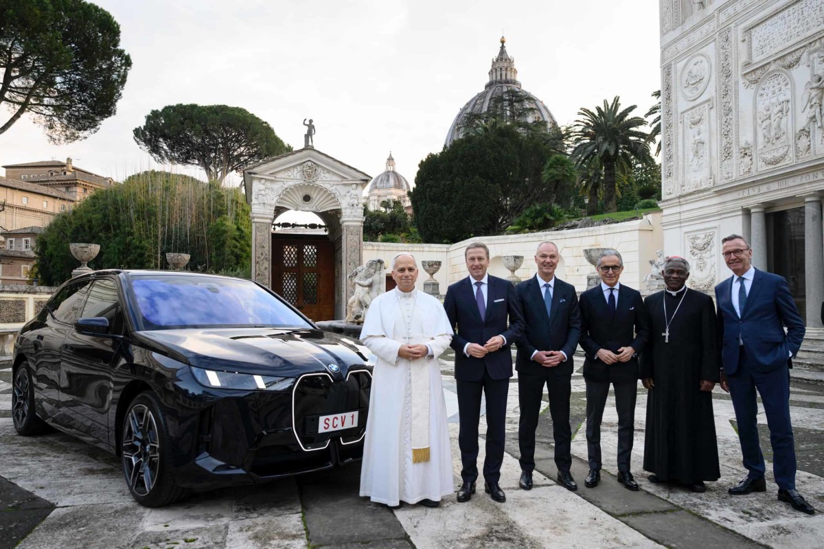The pope just got a BMW iX, making it the Vatican’s newest electric ride