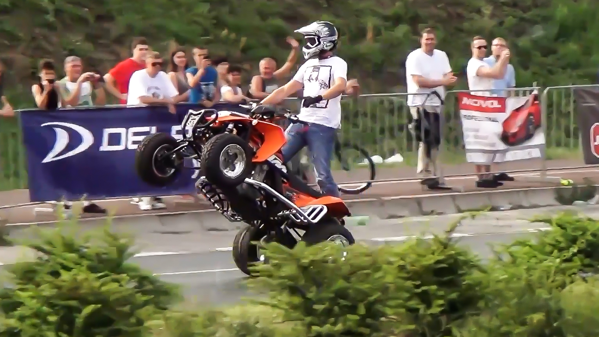 Can this quad pull off donuts and wheelies?