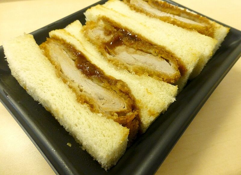 20 Asian fast-food dishes that deserve a spot on every takeout menu