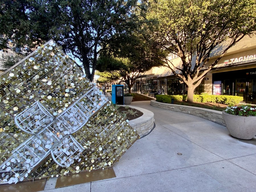 Austin’s retail market is solid for landlords but cracks are beginning ...