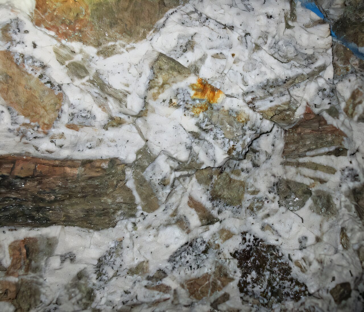 Analysis of gases trapped in rocks reveals origin of the gold deposits ...
