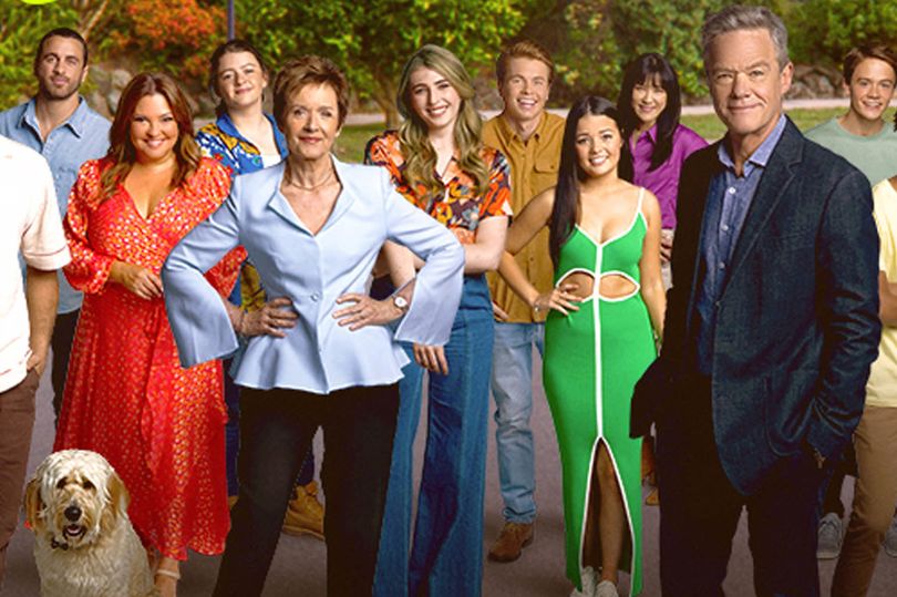 Neighbours finale leaves fans sobbing as soap ends on huge cliffhanger