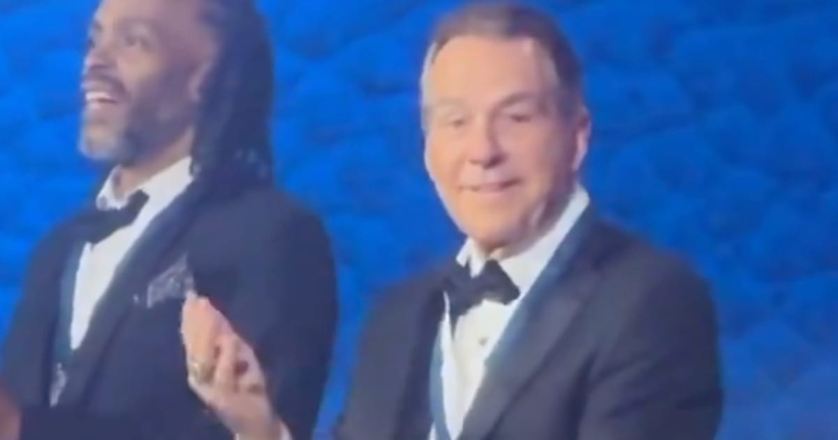 Nick Saban does viral 6-7 meme during College Football Hall of Fame ...