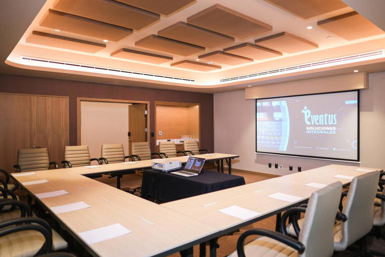 Novotel Mexico City Santa Fe, motor para el segundo corredor ...