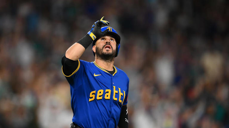 Mariners projected to lose $72 million slugger to division rival