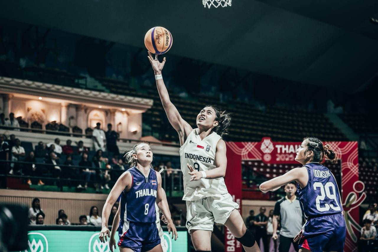 Tangisan Ayu Sriartha seusai ukir sejarah baru basket 3x3 Indonesia di SEA Games 2025