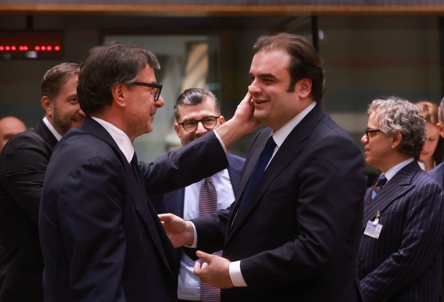 Η προεδρία του Eurogroup ομόφωνα στην Ελλάδα και τον Κ. Πιερρακάκη