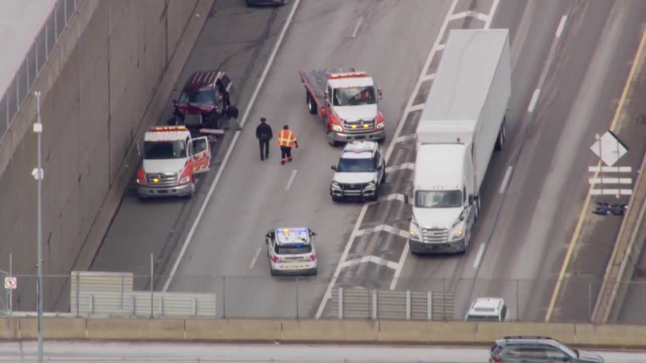 At least 6 people, including 2 juveniles hospitalized after Parkway ...