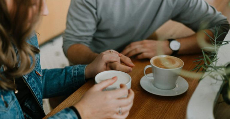 Sorry, guys—these 8 first-date mistakes make women instantly lose interest