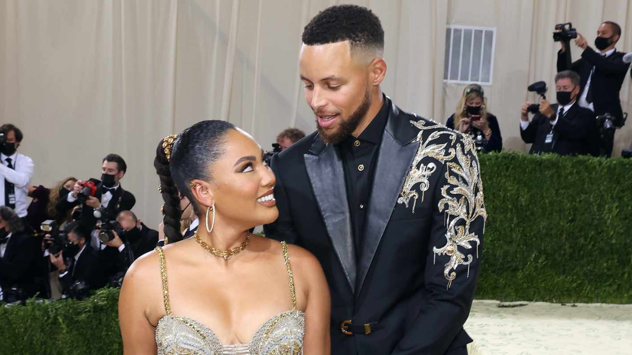 Ladies are waiting for their moment: Stephen Curry’s wife Ayesha Curry ...