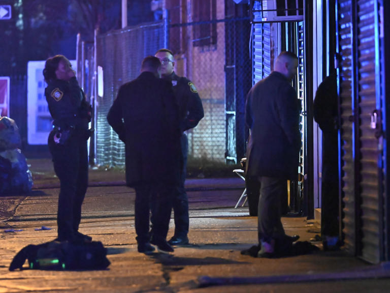 2 killed, 2 injured in shooting at Newark recording studio