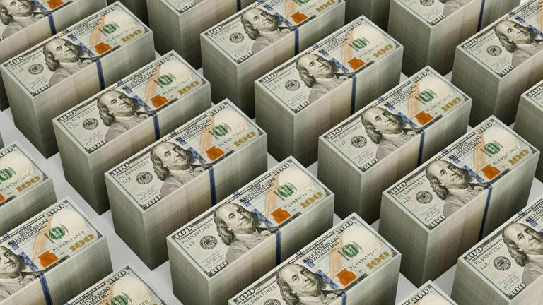 Op-Ed: Which states have the most debt? New report shows big divide