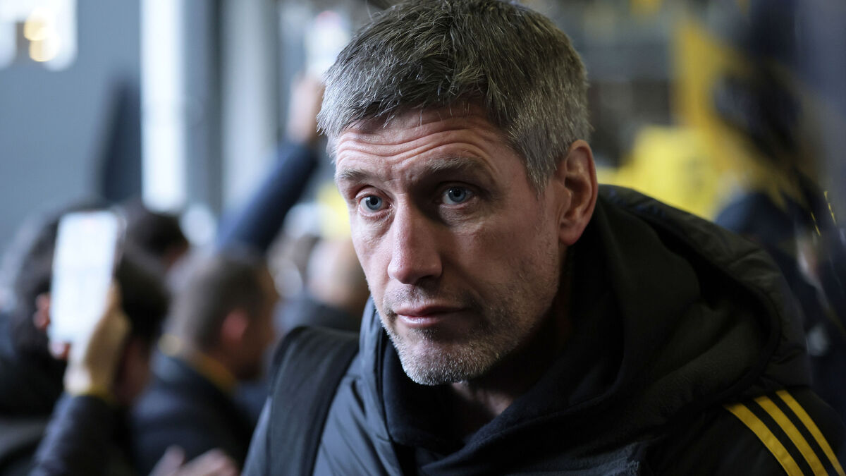 Ronan O'Gara handed two-week ban for red card