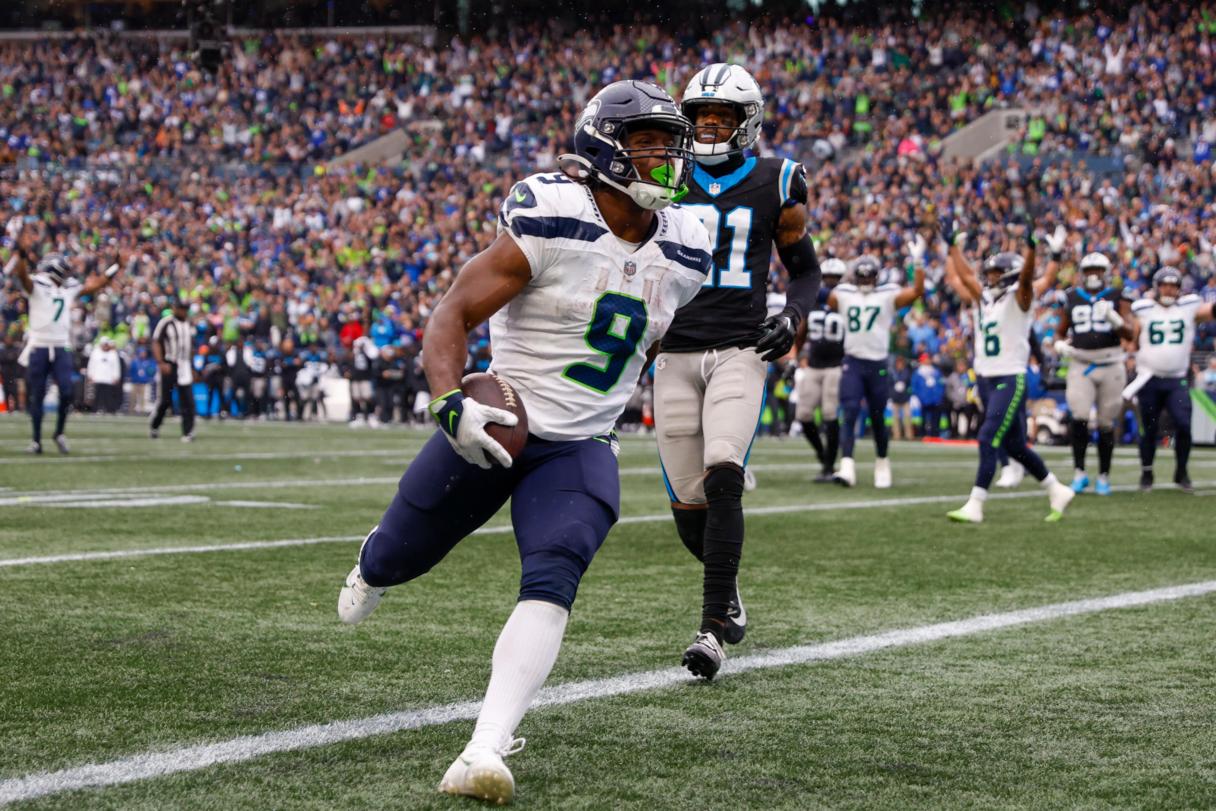 Seahawks game time officially revealed for Week 17 vs Panthers