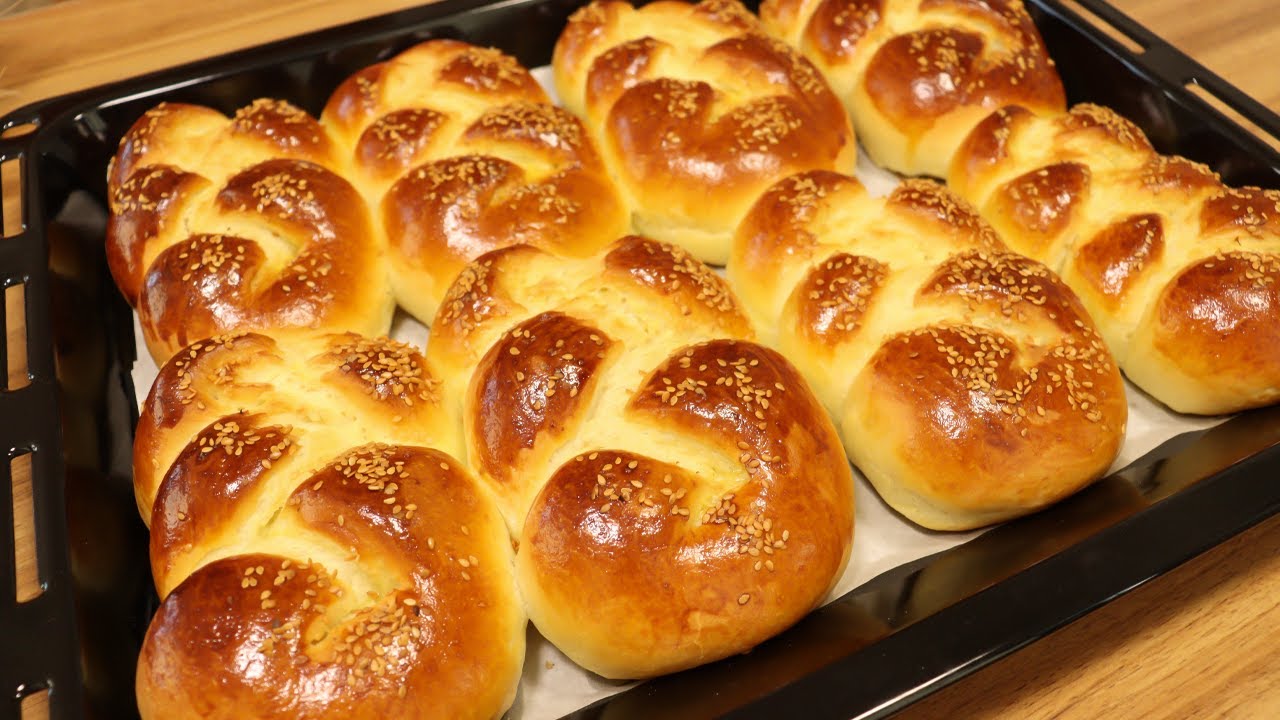 Little-known bread secret – use sour cream for simple and delicious results