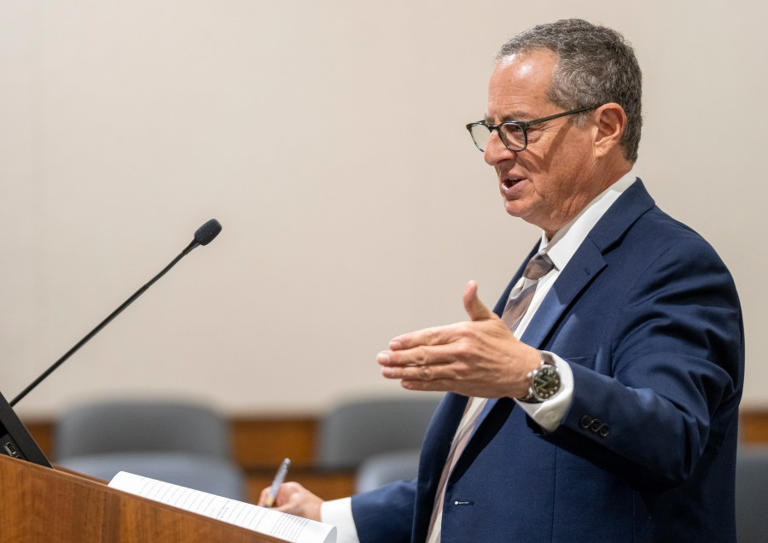 What is the role of the media in a high-profile trial like Tyler ...