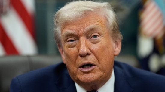 Trump using a walker? Truth behind viral photo of POTUS in White House